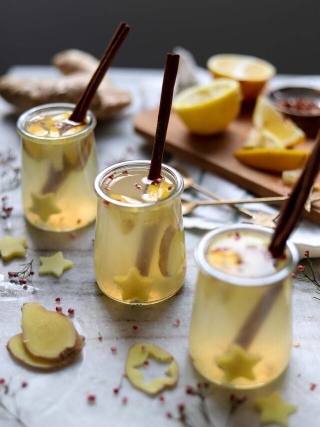 5-Minute Morning Metabolism Boost Drink - Two Spoons