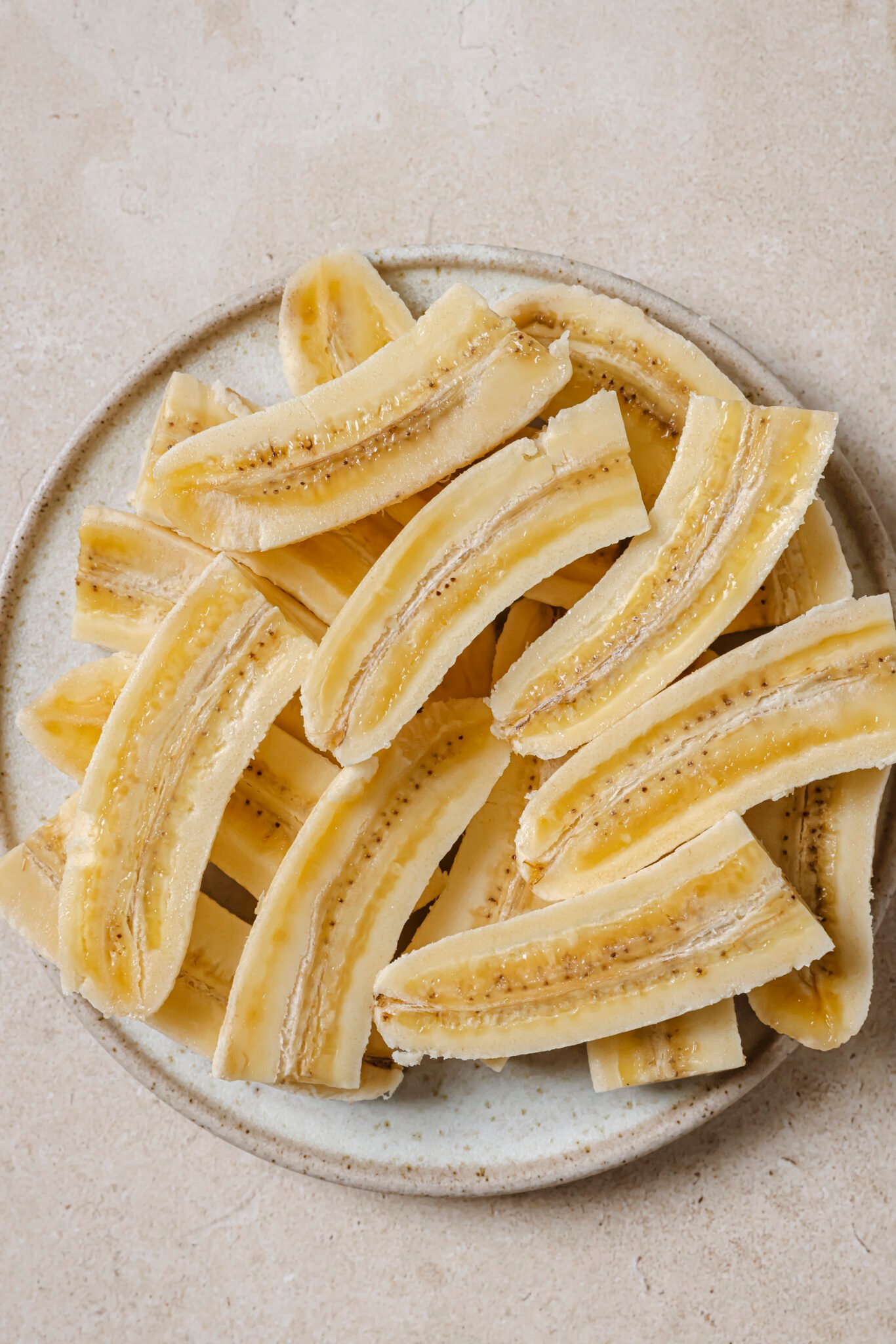 10-Minute Sticky Sweet Caramelized Bananas (Vegan) - Two Spoons